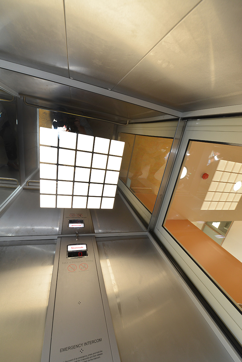 Cabin Platform Lift Range | Midilift Plus | Stannah